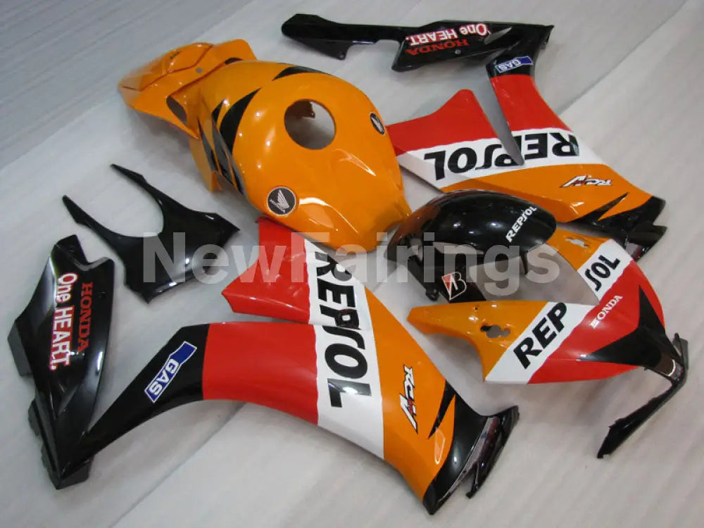 Transform your CBR1000RR with our Orange Red & Black Repsol Fairing Kit ...