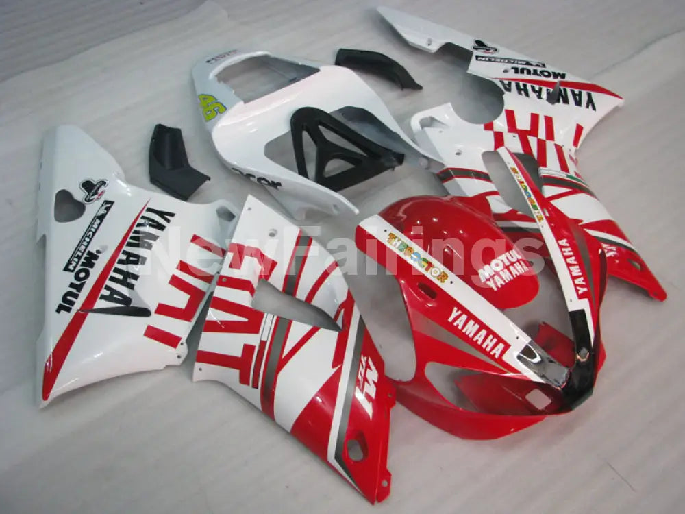 Red and White FIAT YZF-R1 Fairing Kit for 00-01 – NewFairings
